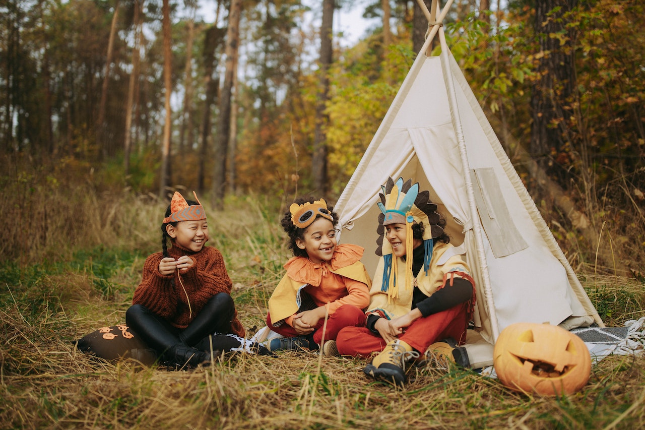 Den Building For Kids All Year Round - Wicked Uncle Blog